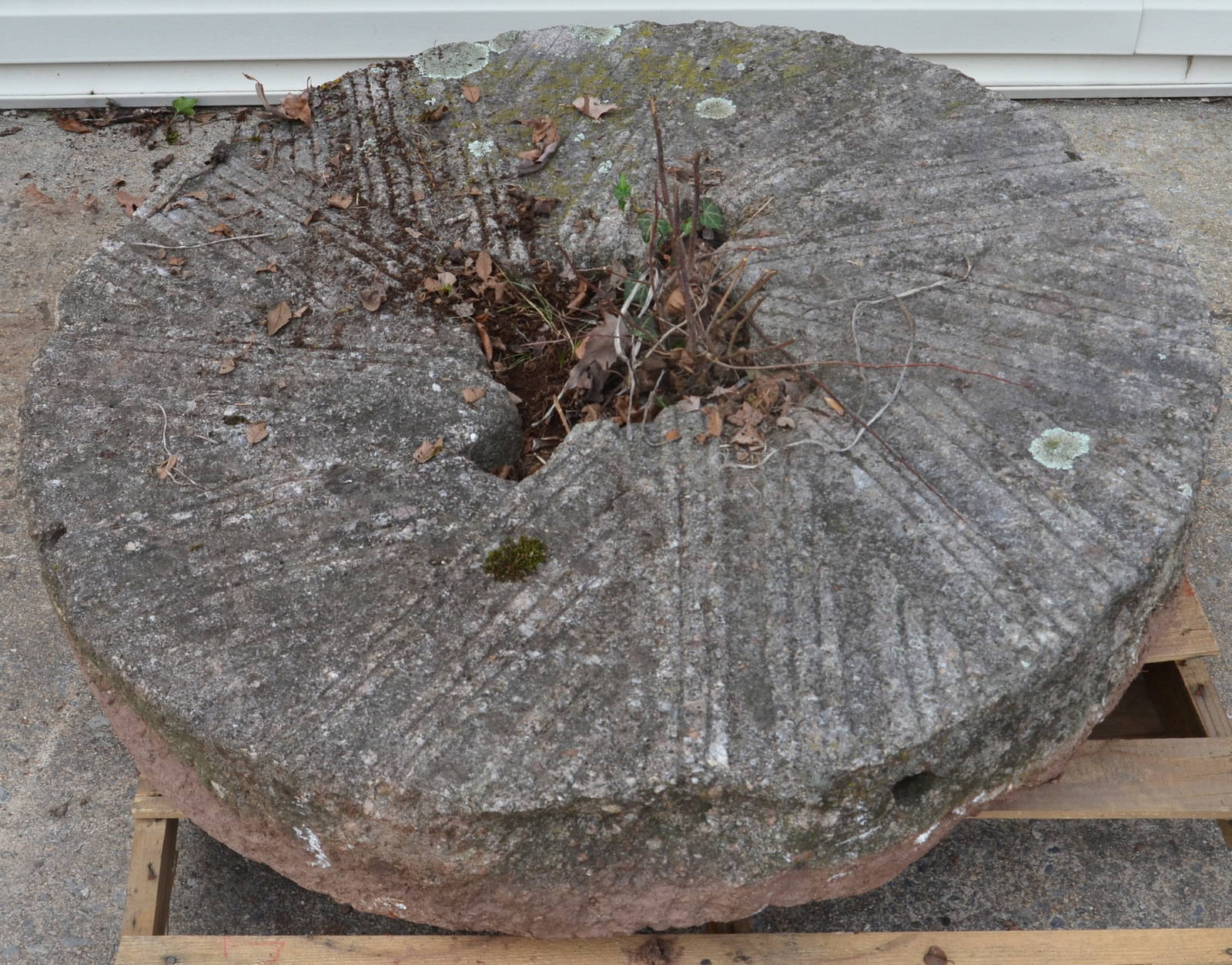 Pa Carved Sandstone Gristmill Stone. Auction