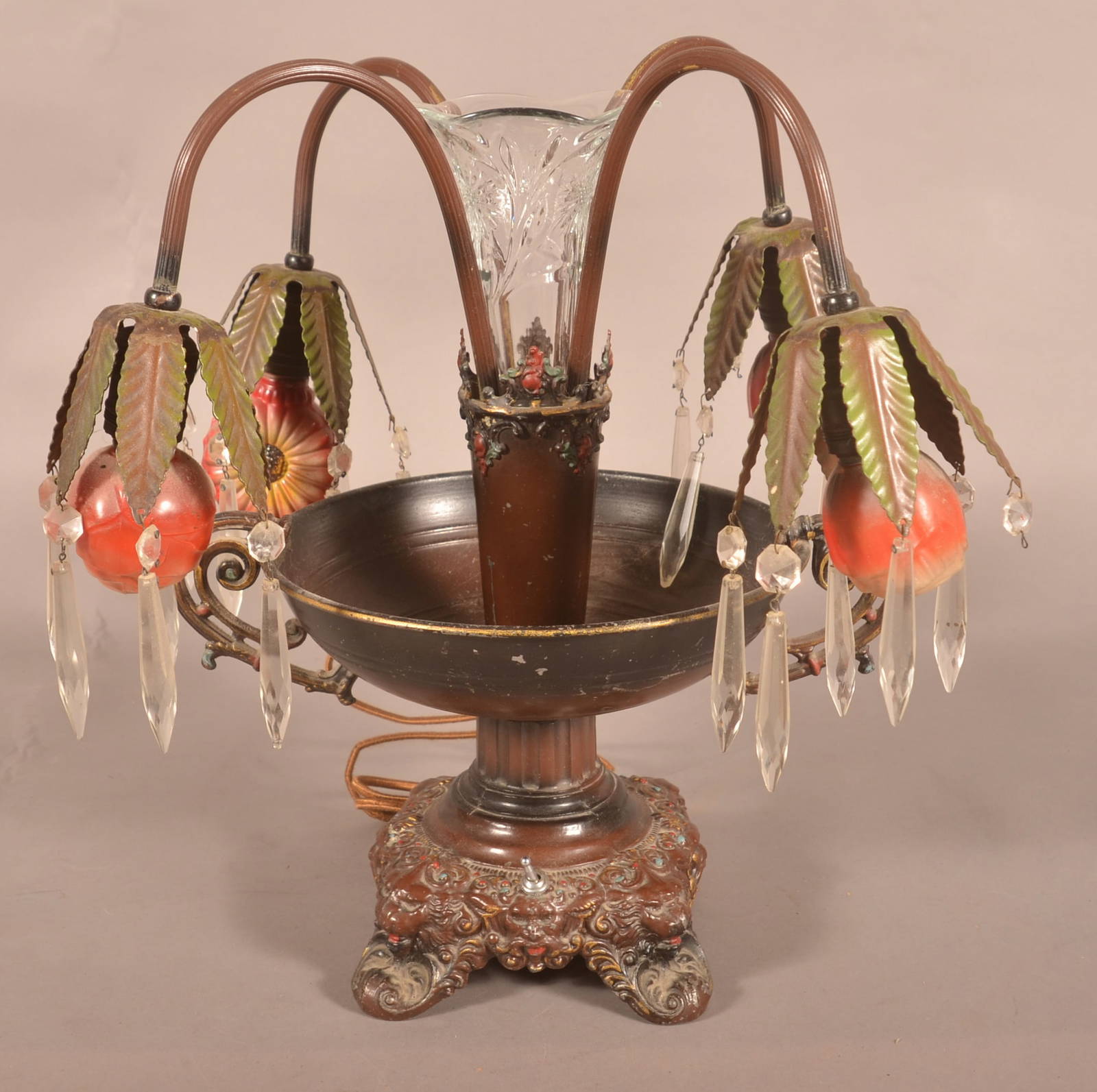 Vintage Cast Spelter Metal Centerpiece Lamp. Auction
