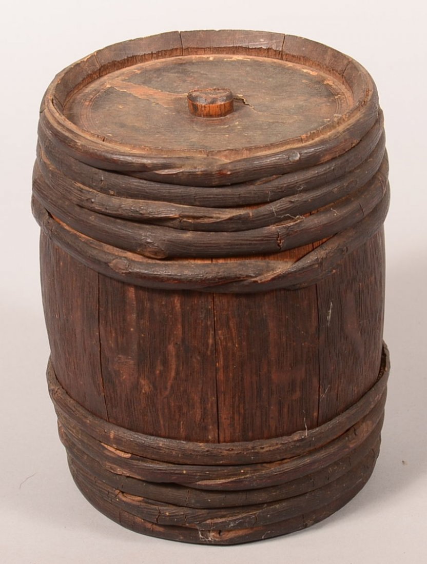 Early wood powder keg having an Eagle Gunpowder, DuPont