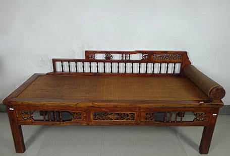 Fine Old Chinese Hardwood Carved Luohan Bed