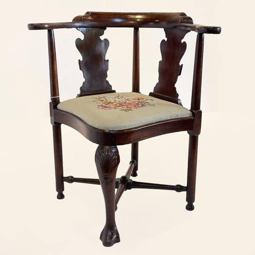 George II Corner Chair (#0140) on Dec 17, 2022 | Fine Estate, Inc. in CA