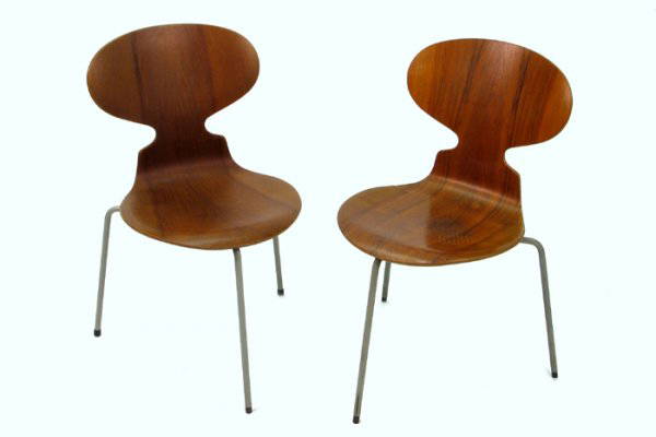 115: A STACKING SET OF SIX DANISH MODERN "ANT" CHAIRS, - May 01, 2006 ...