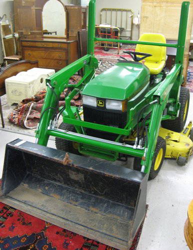 John Deere Garden Tractor With Front End Loader