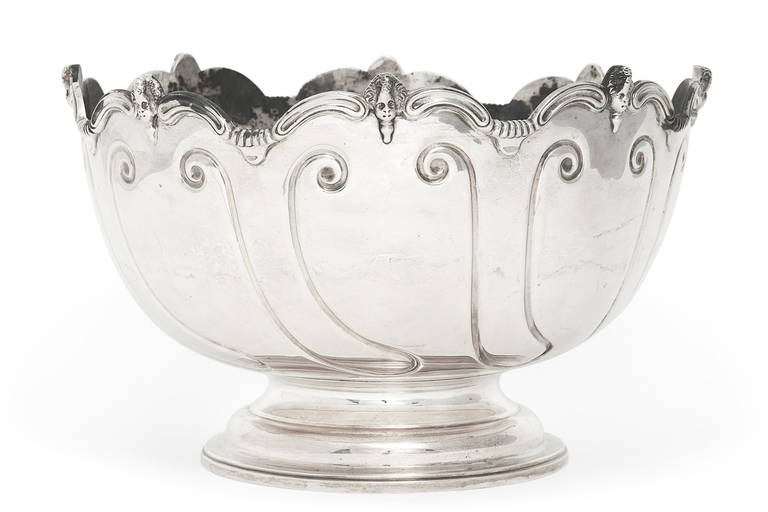 An Edward Vii Silver Monteith Bowl, Bradbury