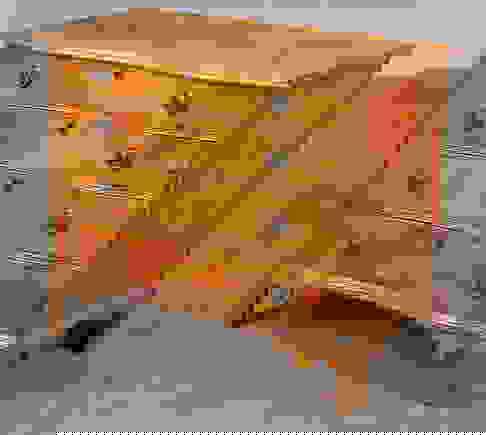 A Chippendale Maple Oxbow Front Chest Of Drawers Auction