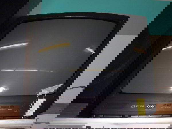 Emerson 19 Inch Tv W Remote