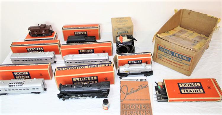 Estate Fresh Lionel Train Set In Original Boxes