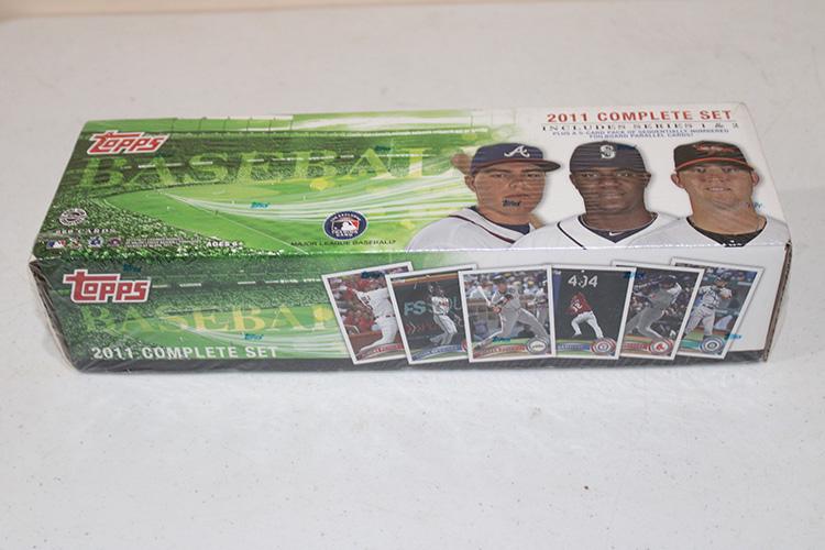 Unopened Topps 2011 Complete Set With 5 Foilboard Cards