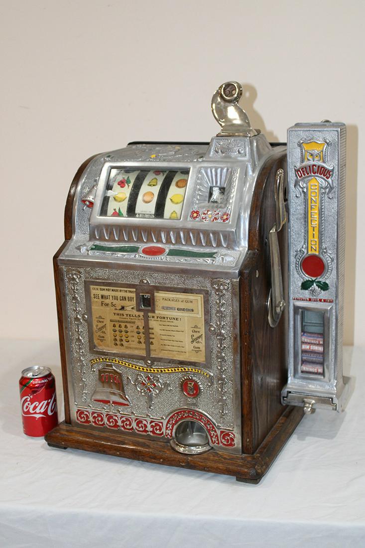 Pristine Antique Mills 1776 Liberty Bell Slot Machine With Candy Dispenser