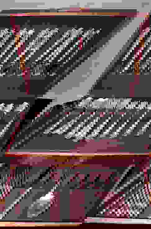 Great 70 Piece Reed And Barton Sterling Silver Flatware Set Auction