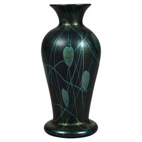 Durand Art Glass Vase - Jul 08, 2012 | A-1 Auction in FL