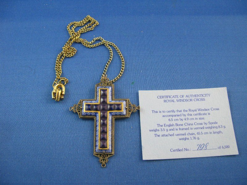 Limited Edition Royal Windsor Cross By Spode