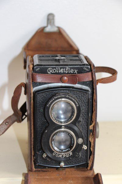 Vintage Rolleiflex Compur Camera