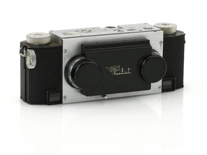 Vintage Stereo Realist Camera