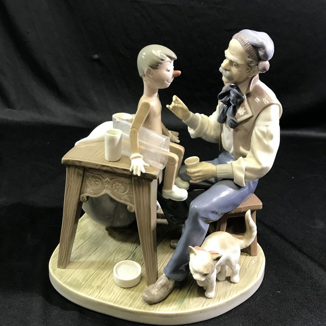 Lladró #5396 - Pinocchio, Puppet Painter - Apr 18, 2020 | Orlando ...