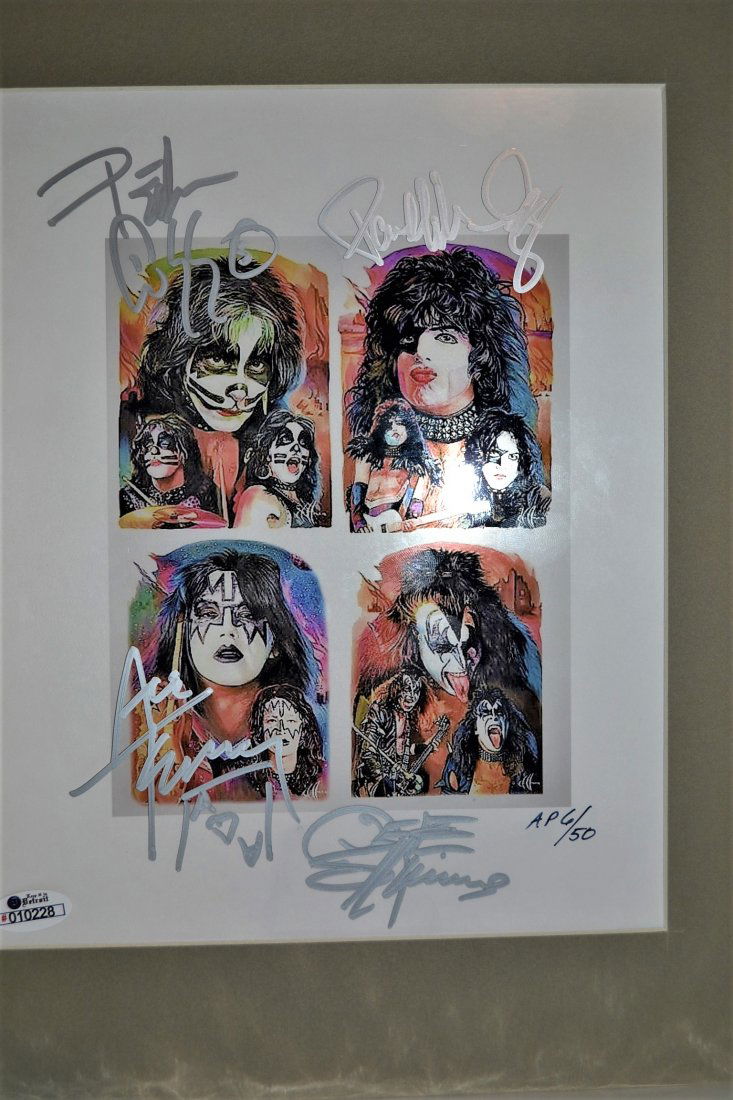 Kiss Autograph Photo. Kiss Sign Art work. Kiss Art Sign - Dec 10, 2018 ...