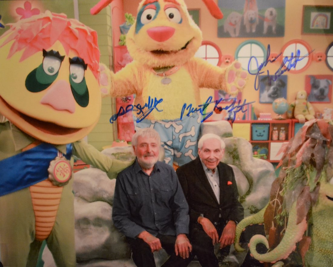 H.r Puffinstuff Autograph Photo
