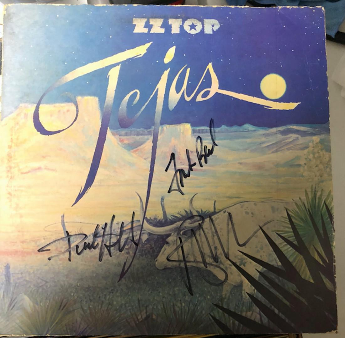 Signed ZZ Top Tejas Album - Mar 01, 2019 | Laguna Beach Auction House in CA