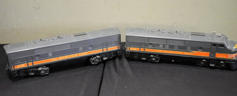 Lionel Milwaukee Road F 3 Diesel Locomotive Combo