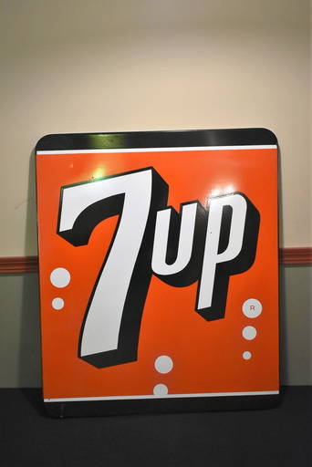 Big Vintage 7up Metal Sign