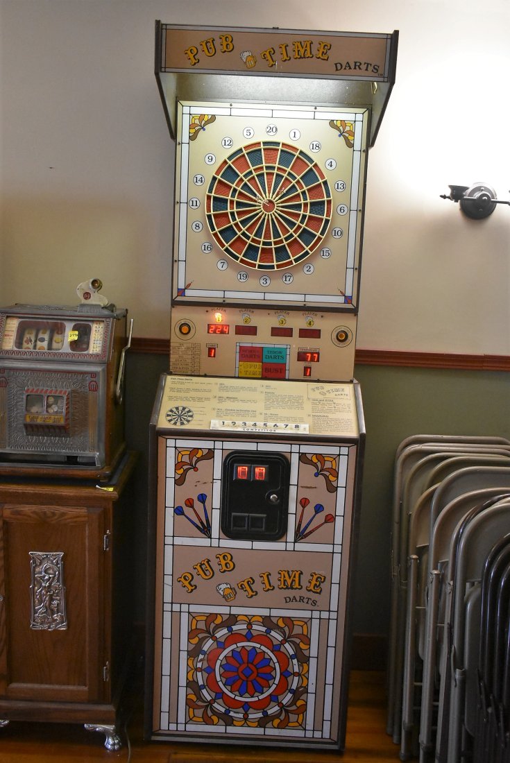 Vintage Pub Time Darts Arcade Game