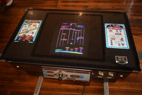 Original 1982 Nintendo Donkey Kong Junior Cocktail Table Arcade Game