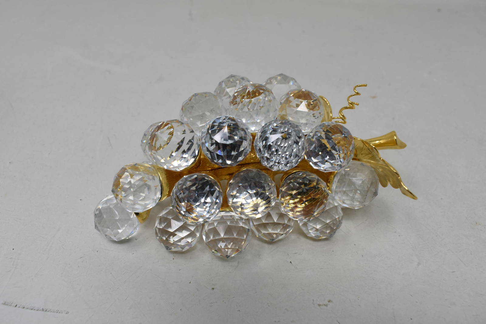 Swarovski Crystal Grapes Bunch Auction