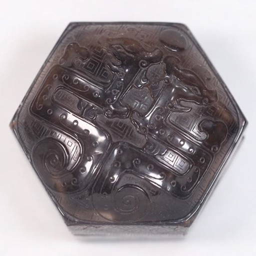 Chinese Tea Rock Crystal Lidded Hexagonal Box