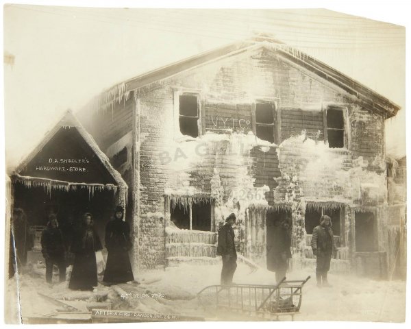 6: Photos of Alaska Gold Rush 1898-1900