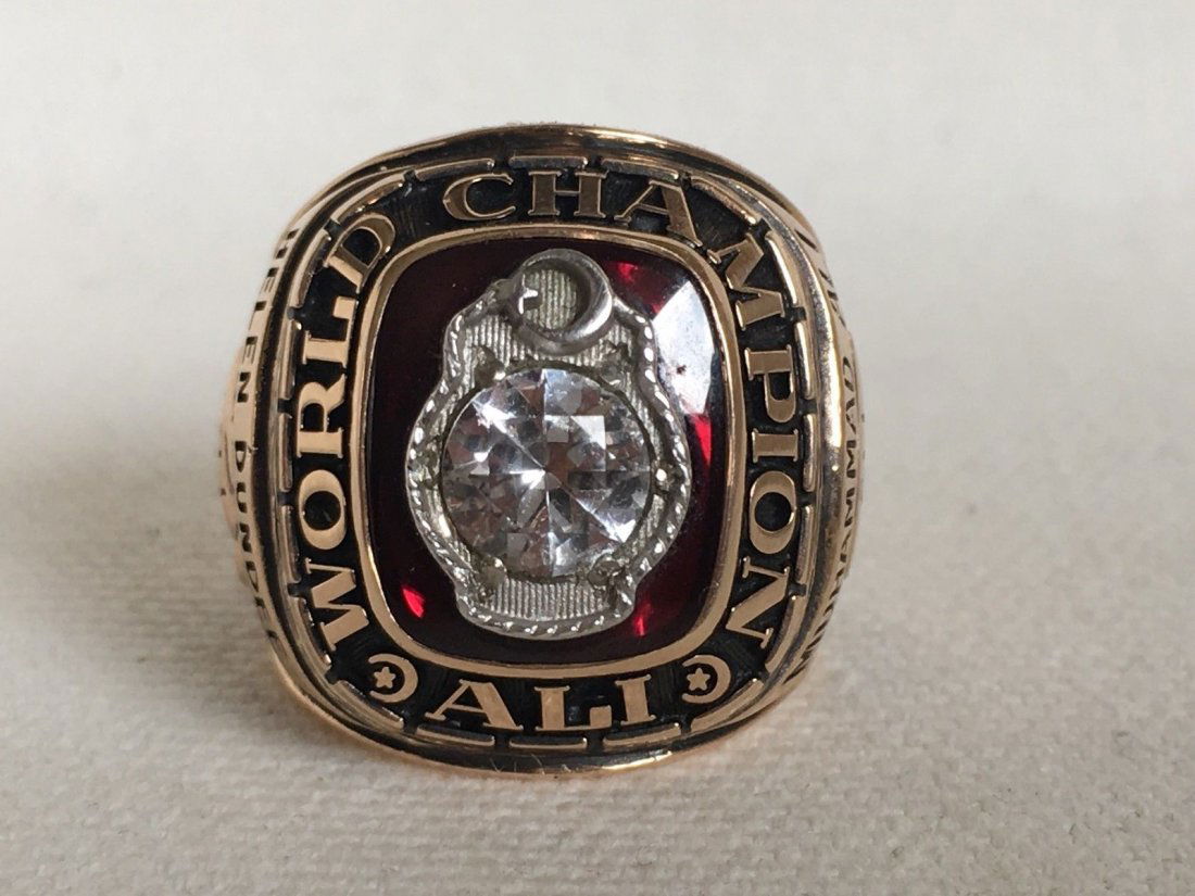 MUHAMMAD ALI 1964/1974 BOXING CHAMPIONSHIP RING