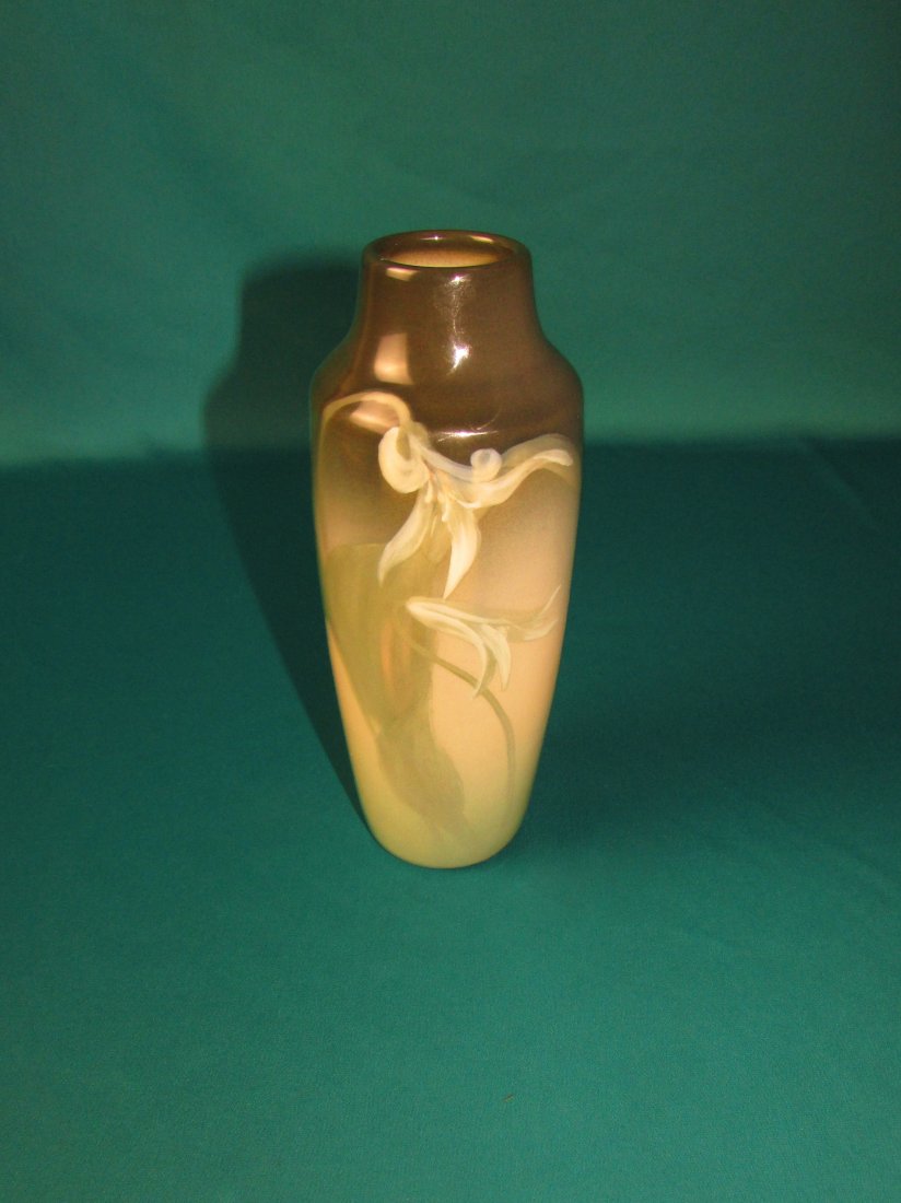 Laura E Linderman Signed Vase Rookwood Art Pottery 1906