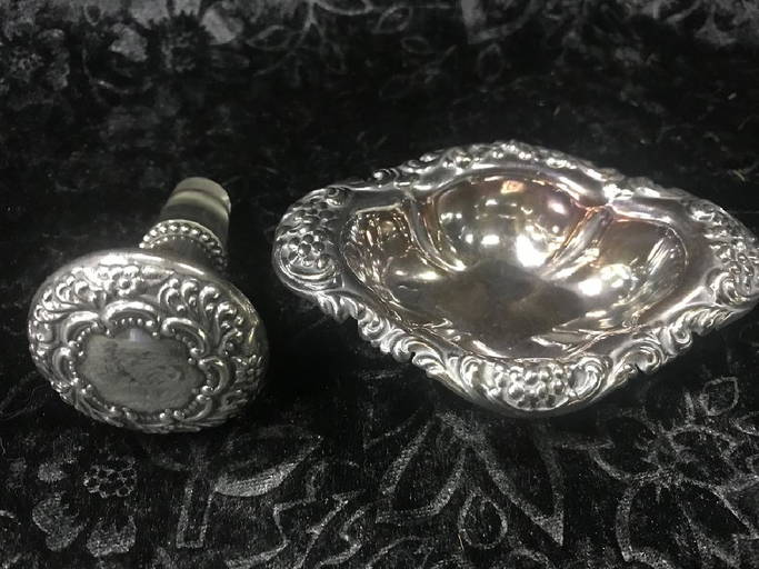 Sterling Silver Salt Cellar & Decanter Stopper