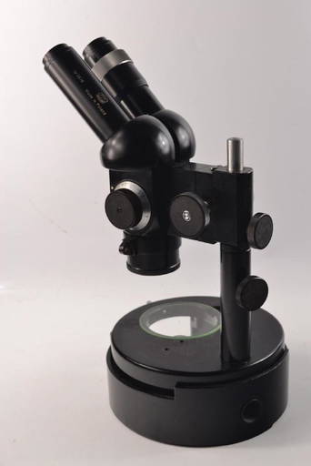 Polish Pzo Warszawa Mst 130 6696 Microscope With 25x