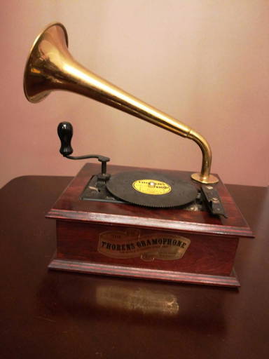 Gramophone Swiss Made Thorens With Assorted Discs