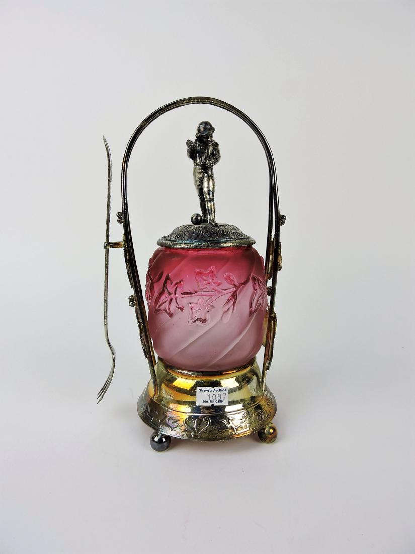 Cranberry Royal Ivy Pickle Castor