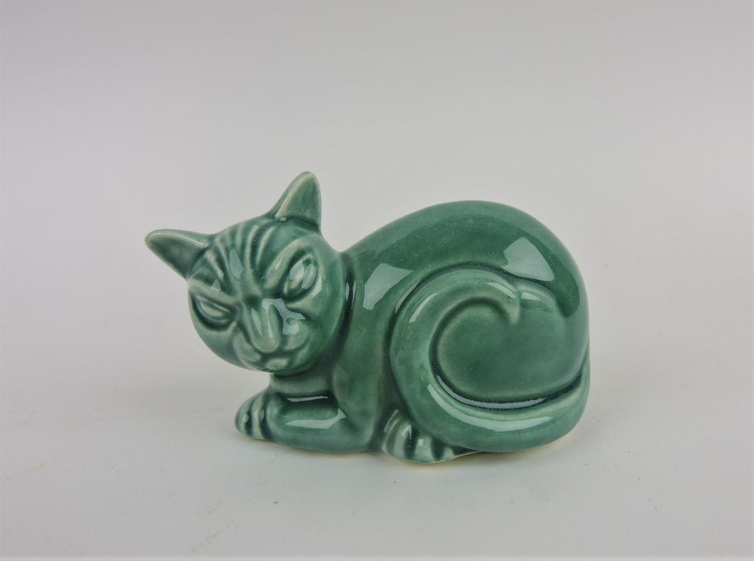 Fiesta Harlequin animal, cat, - Jun 19, 2020 | Strawser Auction Group in IN