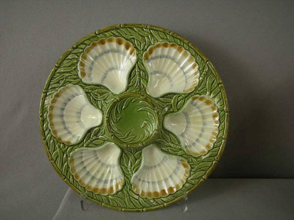 Majolica French Depose 6 Well Shell And Seaweed