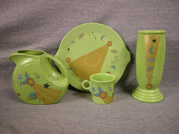 Post 86 Fiesta Chartreuse Space Decorated Set Ser