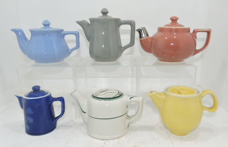 Hall China Lot Of 6 Small Teapots