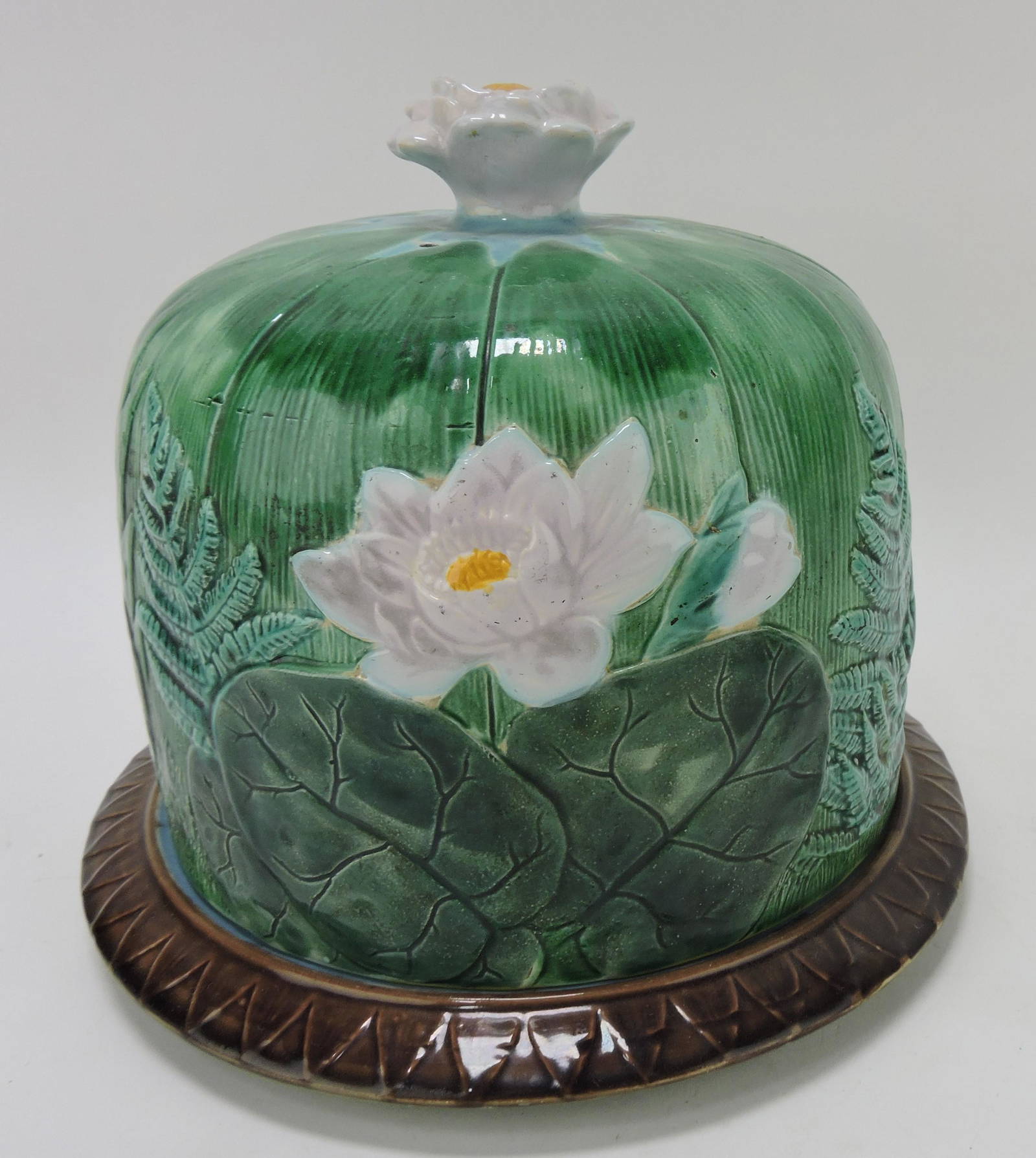 Holdcroft Majolica Pond Lily Cheese Auction