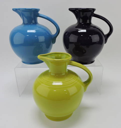 Fiesta Post 86 Carafe Group: Peacock,