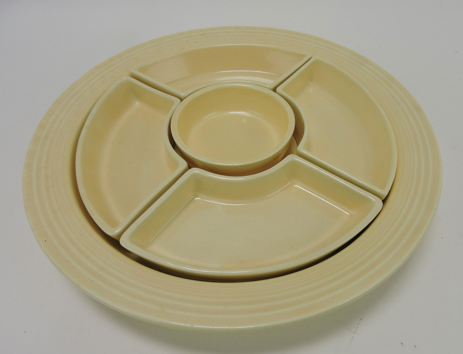 Fiesta Relish Tray, All Ivory, Minor