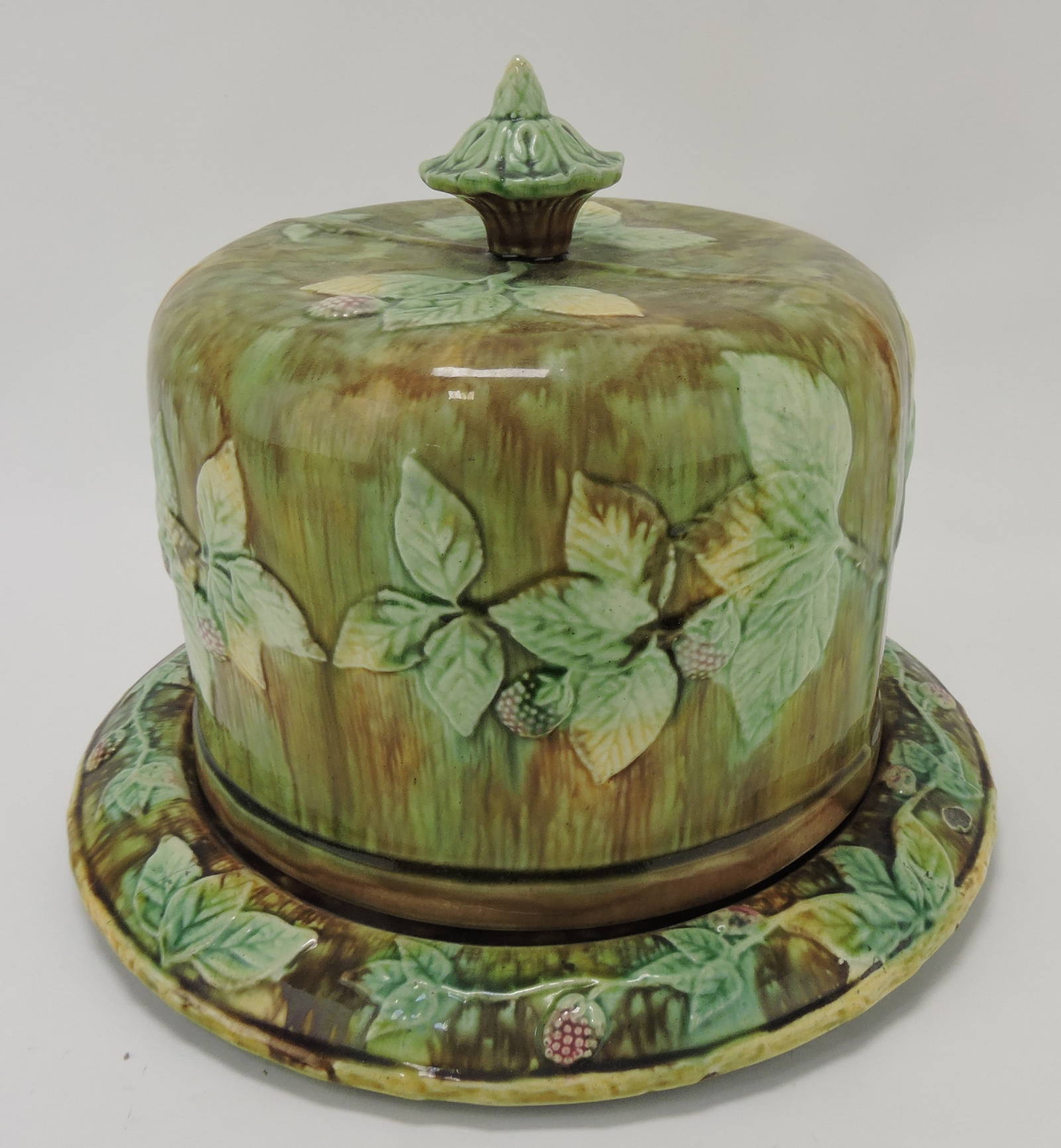 Majolica Mottled Blackberry Cheese Keeper, Auction
