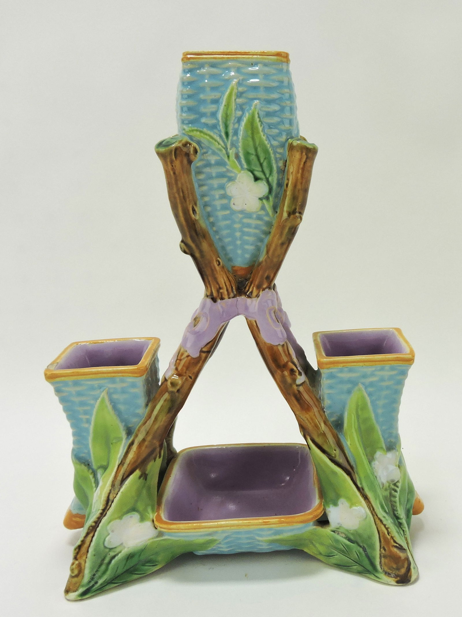 George Jones Majolica Triple Hole Auction