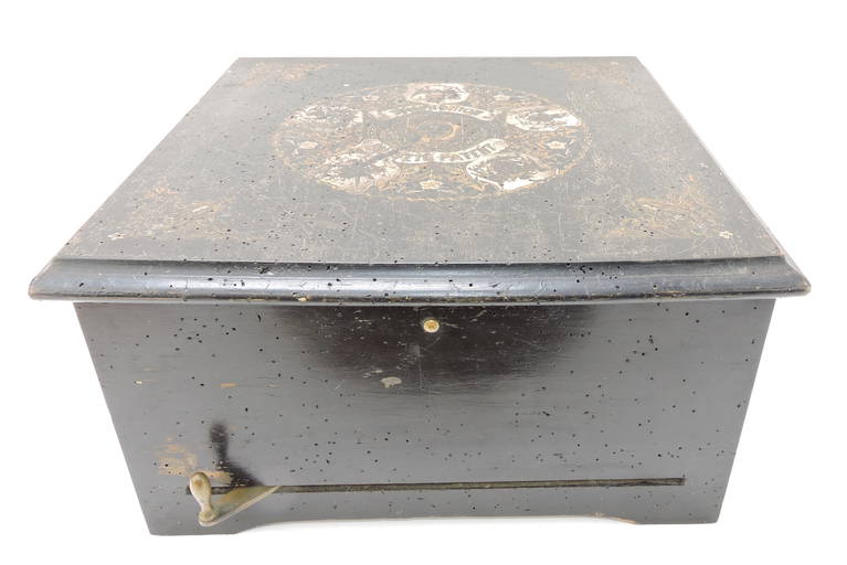 Symphonian Double Comb Tabletop