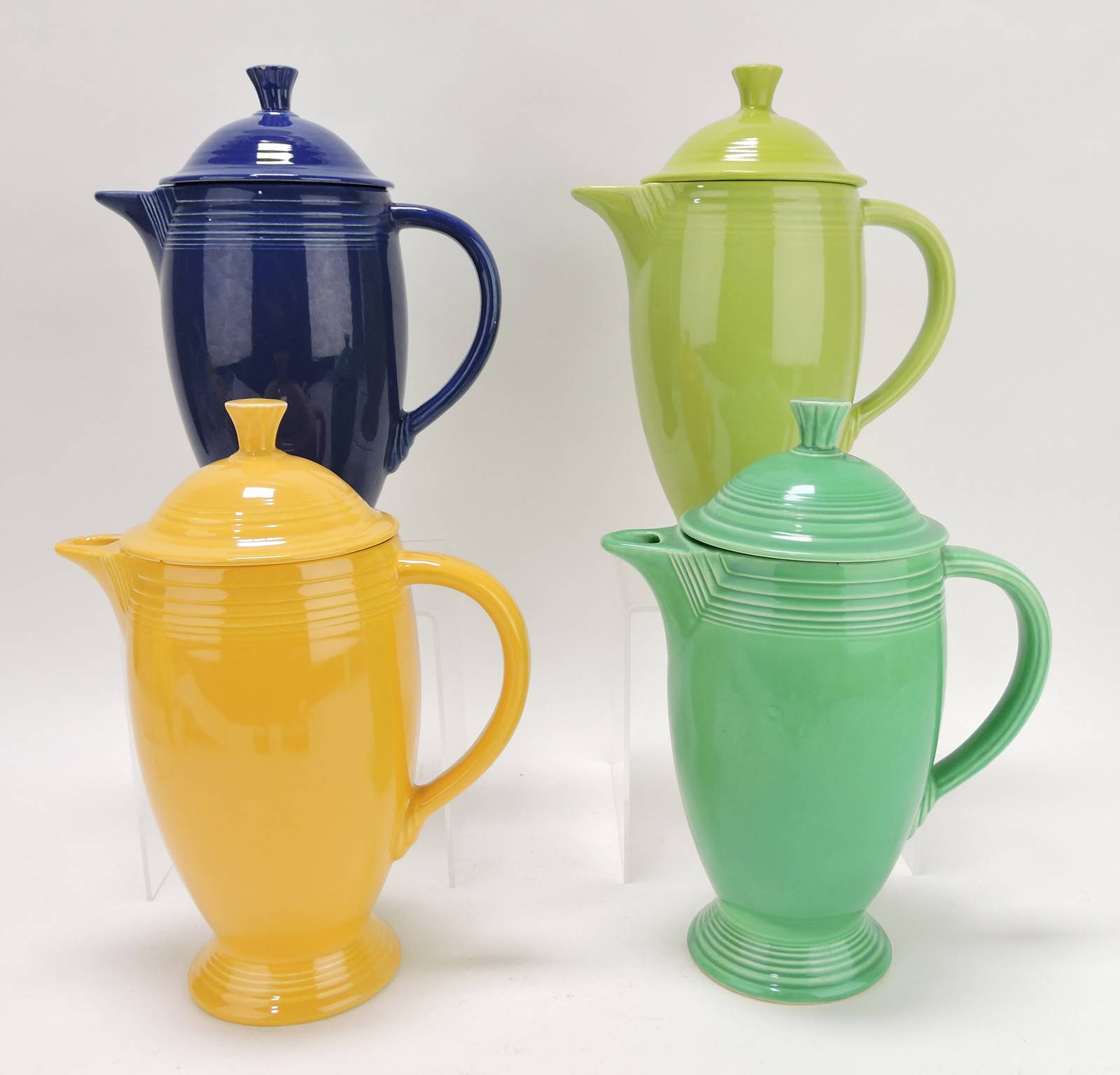 Fiesta Coffee Pot Group: 4 Mixed, Auction
