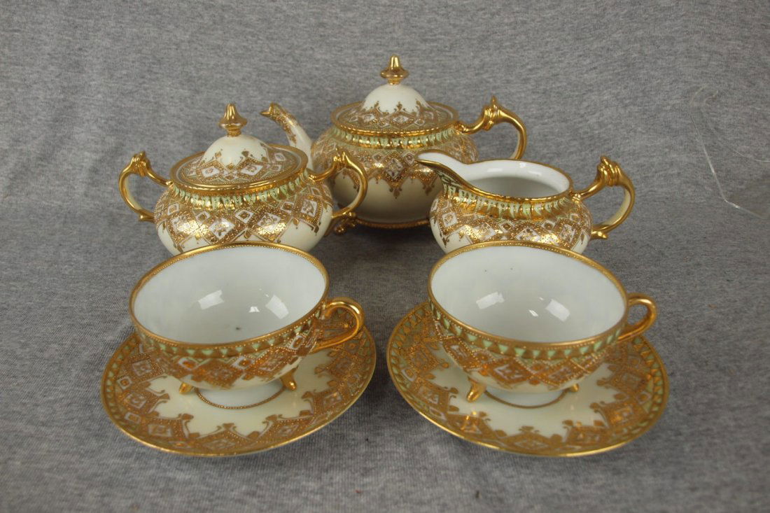Nippon tea set with teapot, cream, sugar, 2 cups