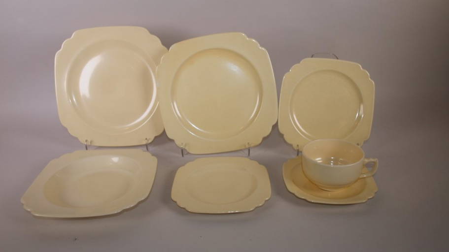 Fiesta Riviera Ivory 7 Piece Place Setting