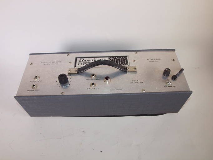 Danelectro Reverb Box Model 9100 Vintage Guitar Amp