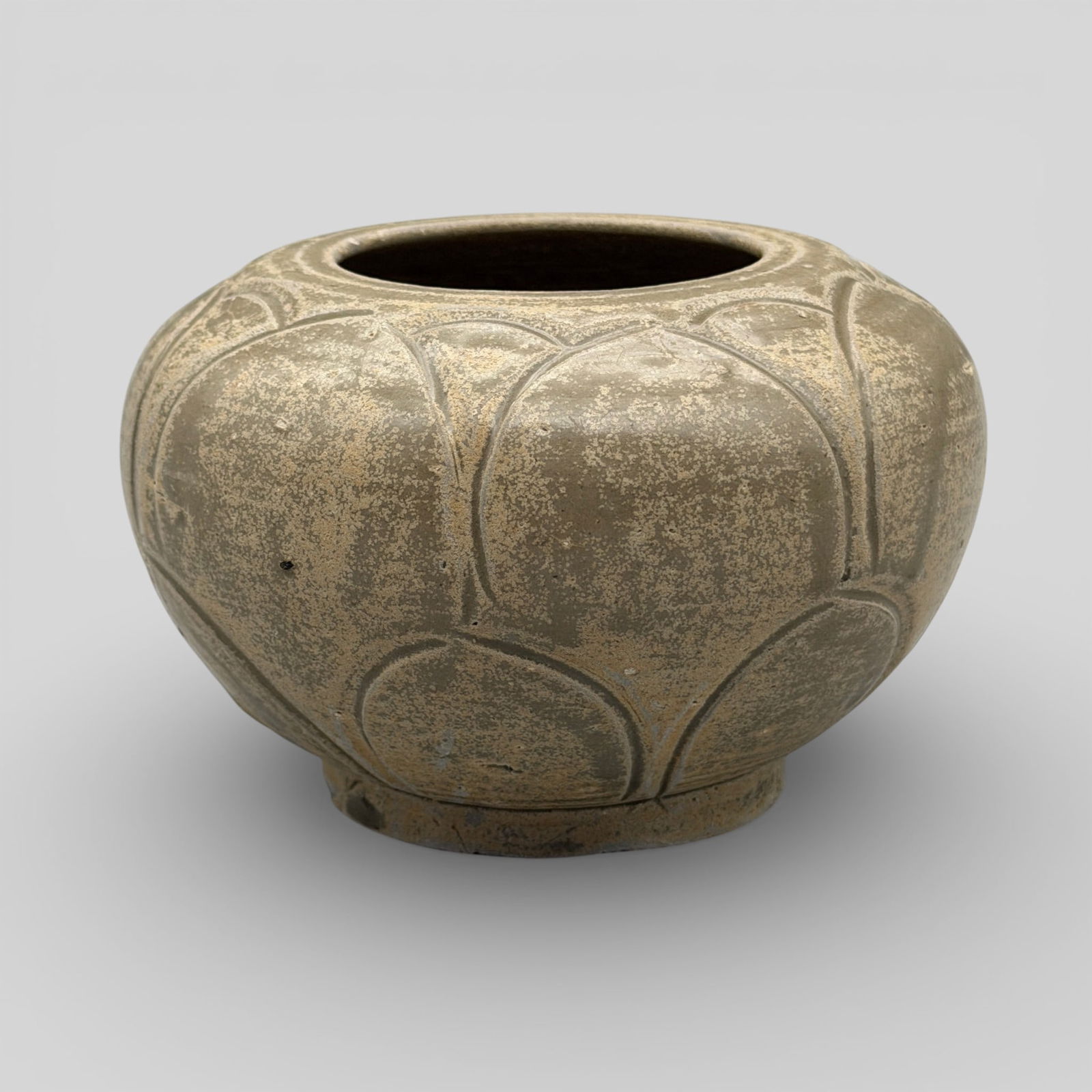 Carved Yue Ware Bulbous Jar Auction
